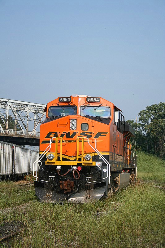 BNSF 5954